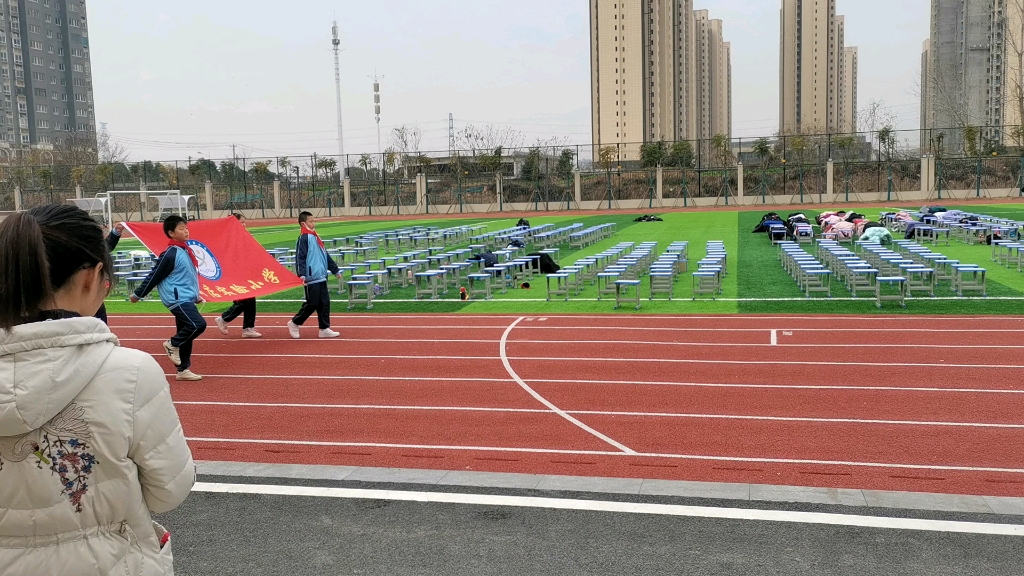小学运动会开幕式