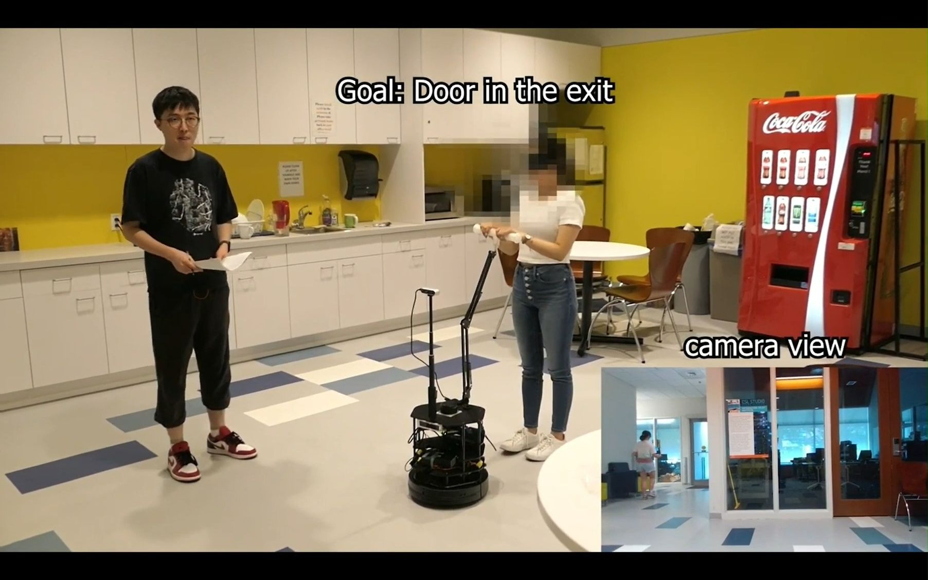 可与人对话的导盲机器人:地标识别+辅助导航