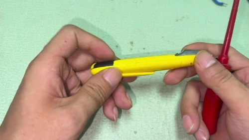 数字电笔外壳拆卸教程,没拆过的还不一定能拆开,学会以后不求人