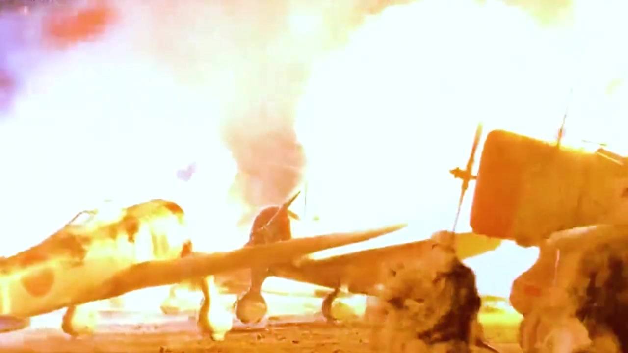 历史的车轮滚滚向前,吾辈当自强,勇往直前