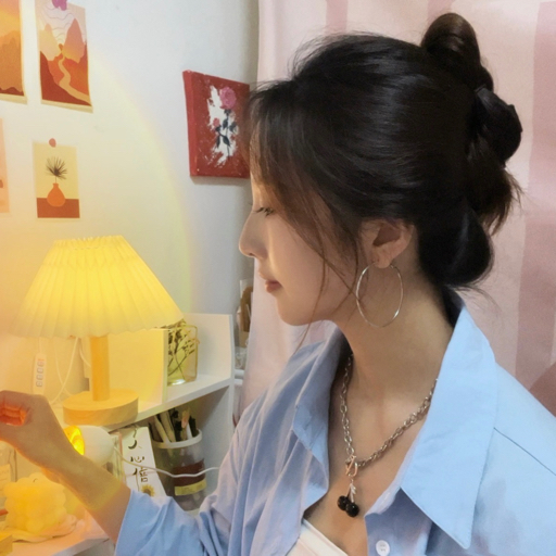 王大蕊哇 