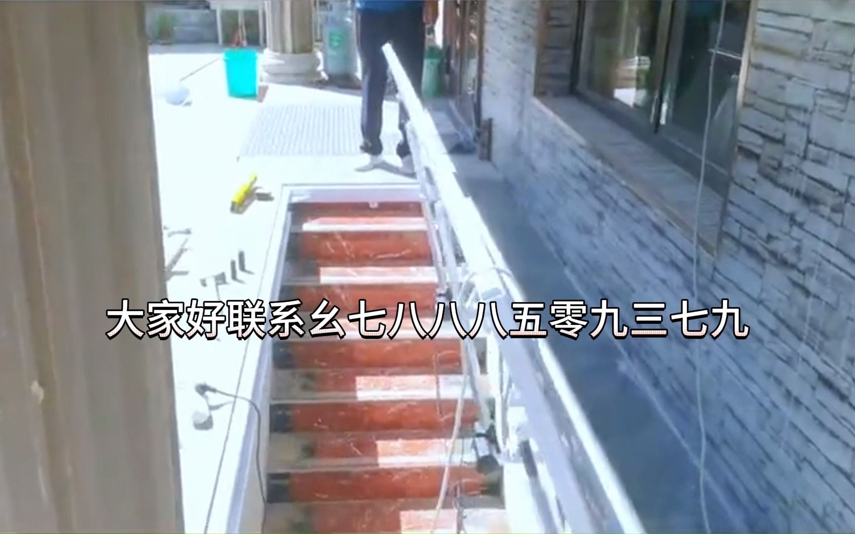地下室隐藏门遥控开启大功率电机零售后隐形门