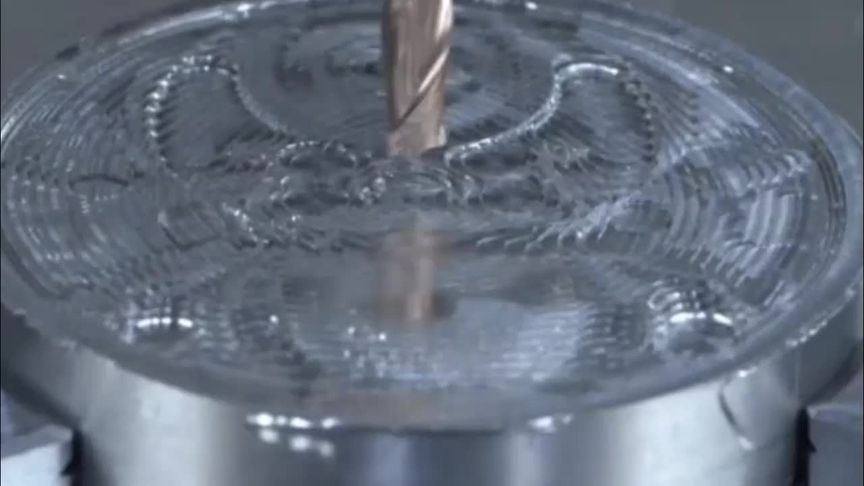 实拍:好强悍的数控铣刀加工,一只钻头都能成画