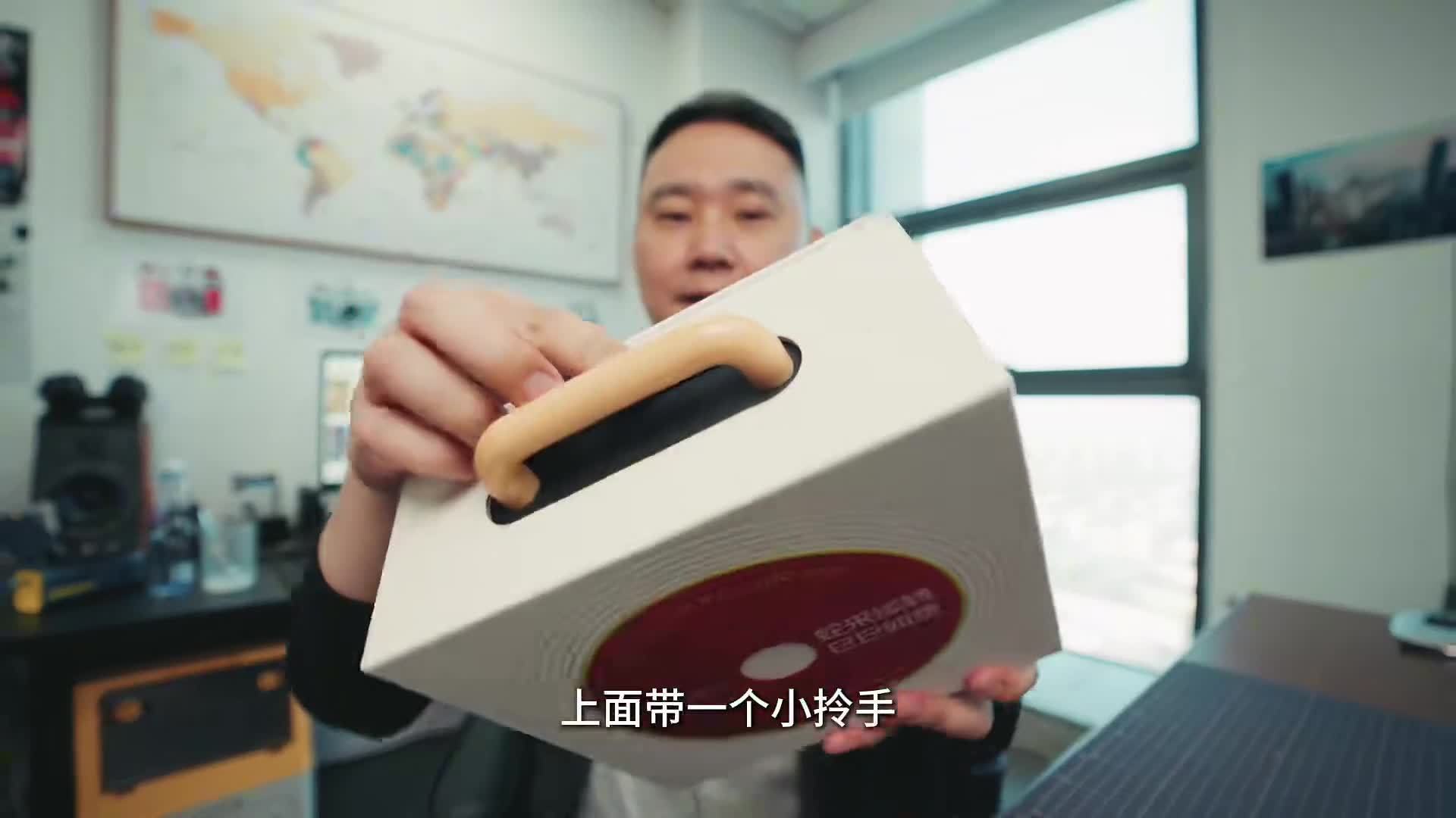 充电宝虽然不错,但我更喜欢充电器!