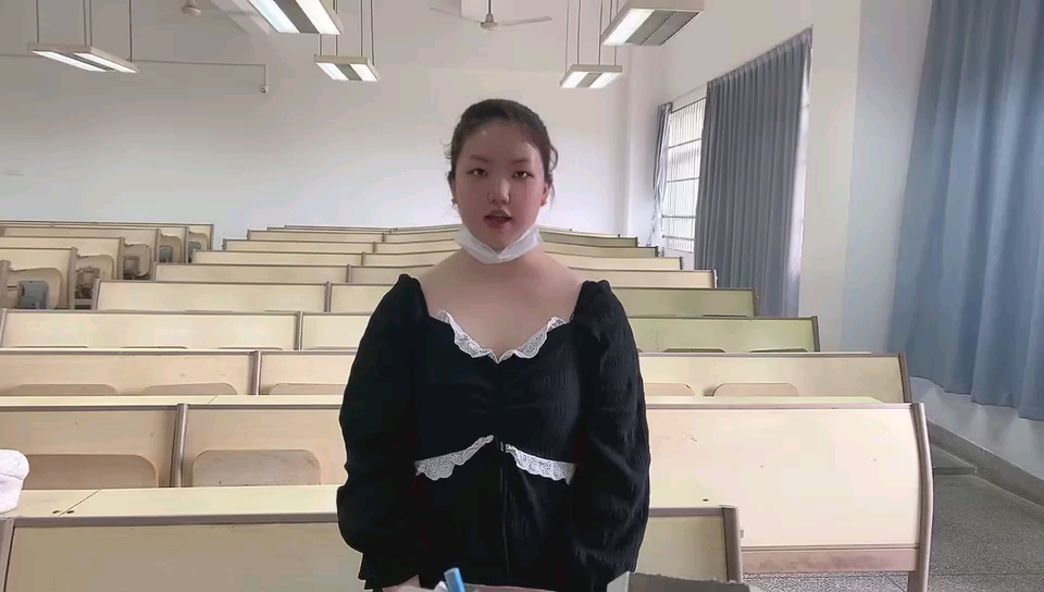 小班社会教育活动:懂礼貌,好孩子(2102:054,063)