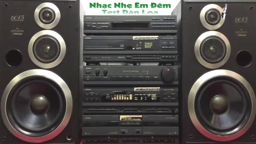 柔和、安静的音乐测试扬声器振动,音响系统听到 …