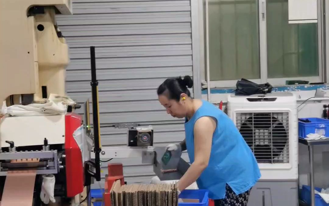安全光幕的工作原理是什么?