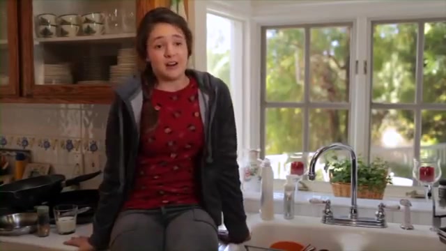 男人醒来变成了他的美女妻子!性转男变女