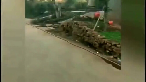 牛人创意不愧是大爷,掏粪的技术都那么厉害