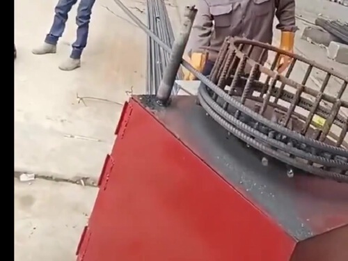 如何快速制作桥梁柱子中的螺旋箍筋?看到后面的效果真佩服工人!