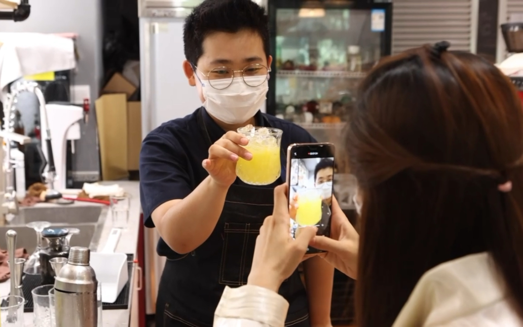 中国教育电视台节目编导来到#北京经济管理职业学院 “微探校”视频...