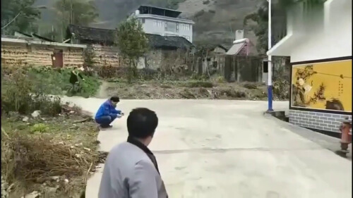 村里最靓的仔,自行车漂移
