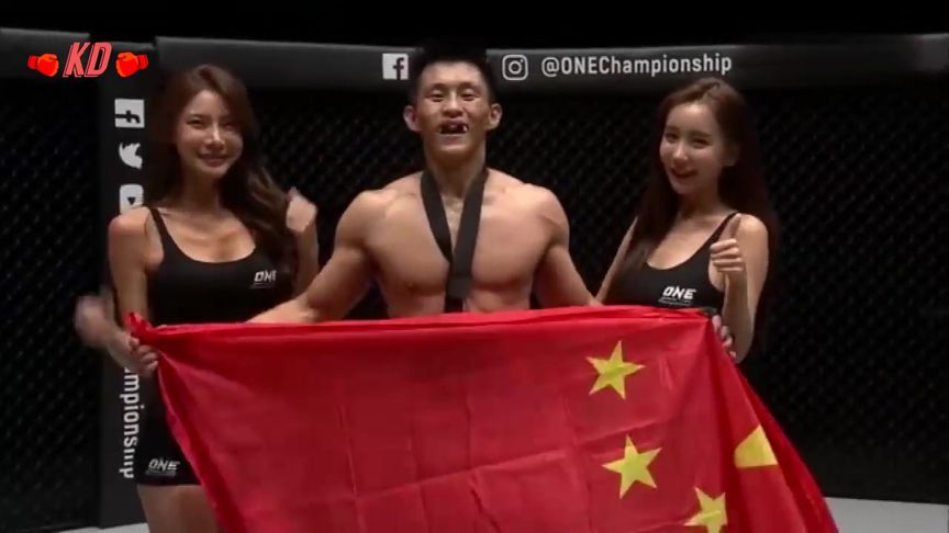 开打前火药味就这么重,中国猛将打得印尼高手放弃进攻,太猛烈