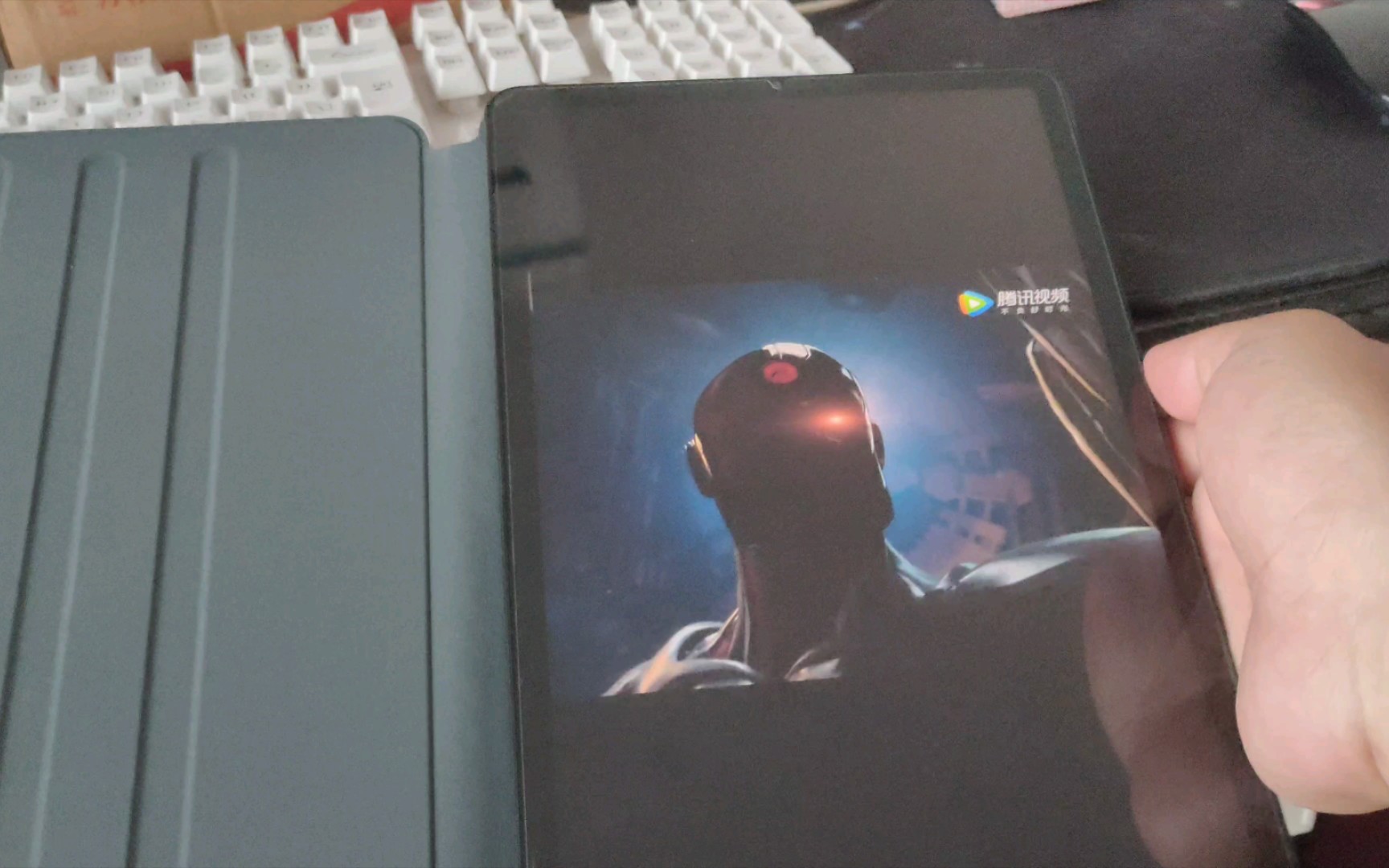 小米平板5pro,腾讯视频看视频不能全屏