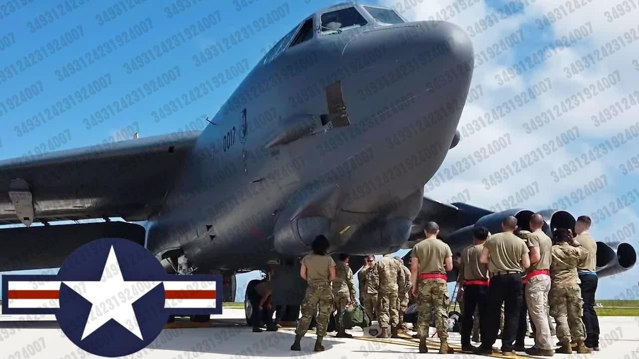 ...美国空军。关岛安德森空军基地的 B-52H 同温层堡垒战略轰炸机。