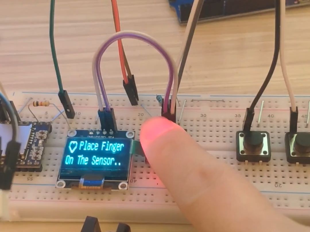 Arduino心率血氧检测仪