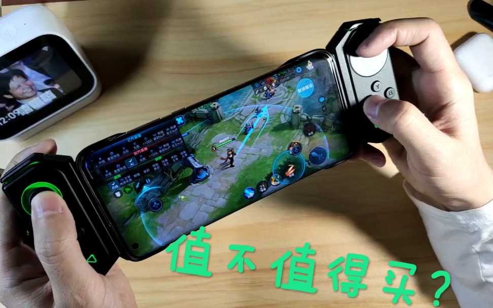 小米10定制黑鲨游戏手柄上手体验 这个单杀太顶了吧