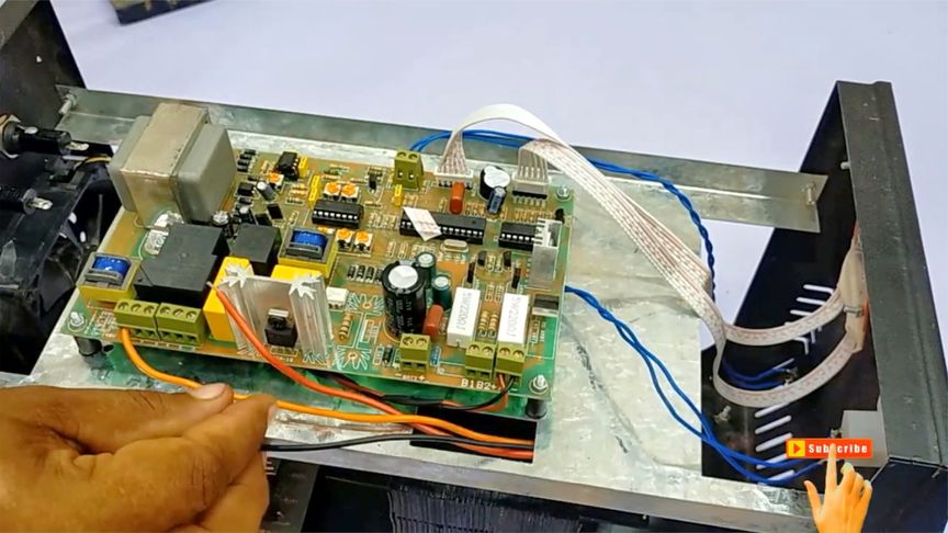 如何用变压器1200瓦大功率逆变器制作12v至220v逆变器