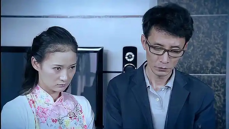 不要离开我:儿子为农村妈妈,把马桶改蹲便,丈母娘一知瞬间怒了