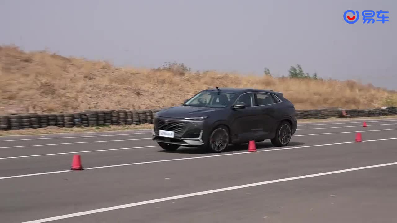长安UNI-X 智电iDD 麋鹿测试