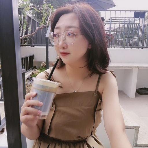 教英语的katheren 
