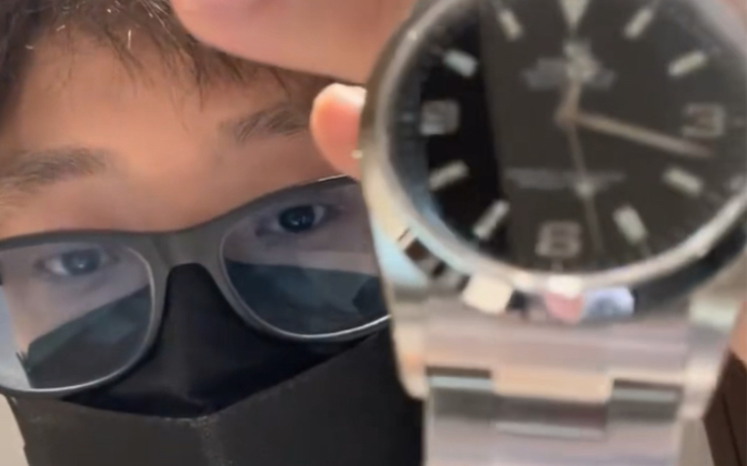 20年前古董表依旧能保持未使用全新 曾经风靡亚洲的爆款也依然在...