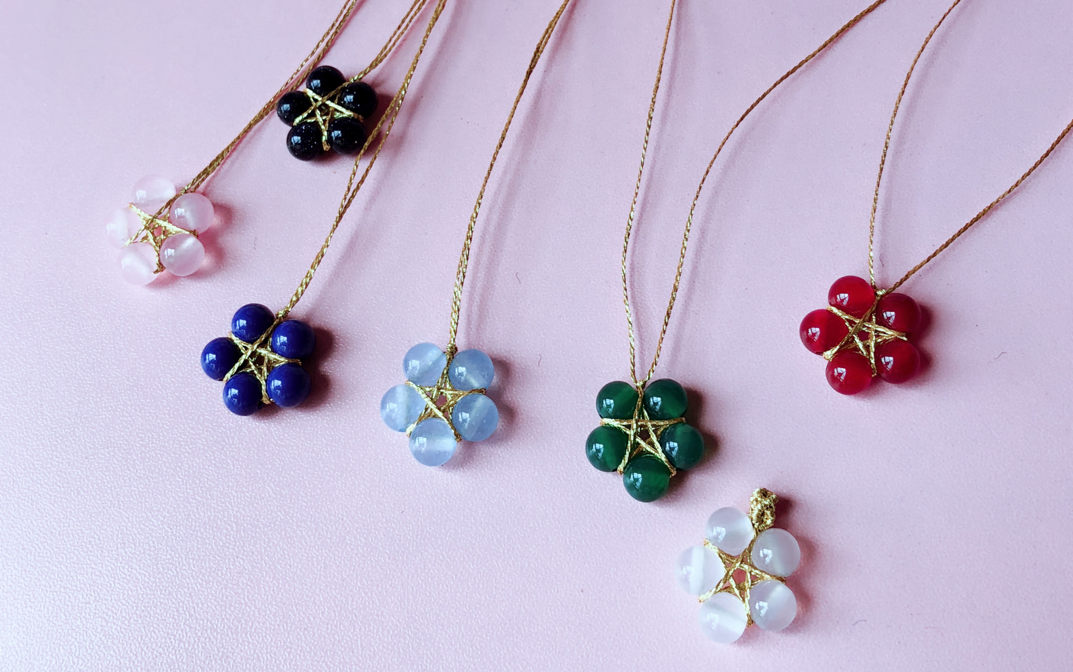 【编绳】C 教你用珠子做一个五角星小吊坠