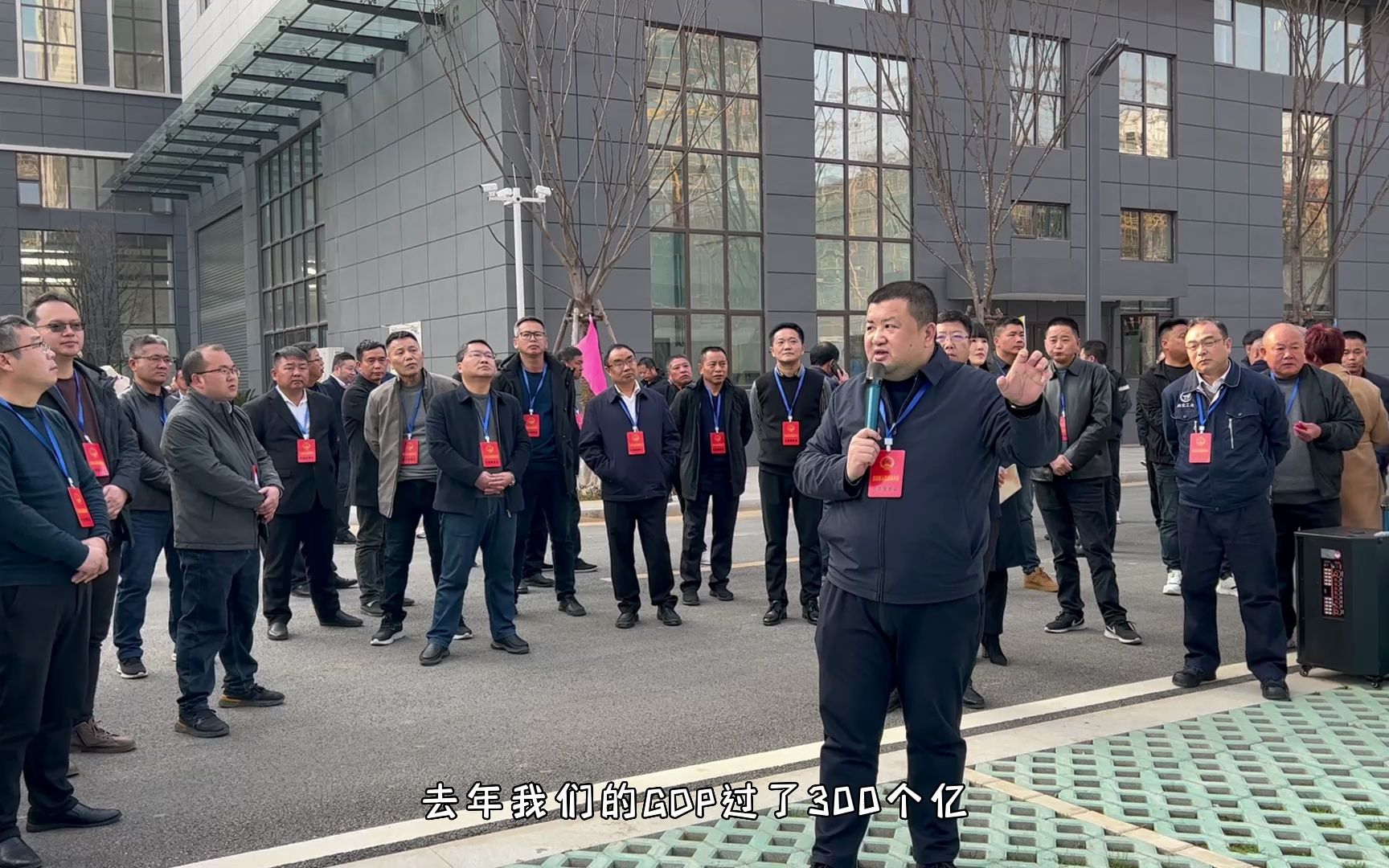 人大代表视察重点项目 景德镇市昌江区委副书记、区长客串“解说员”