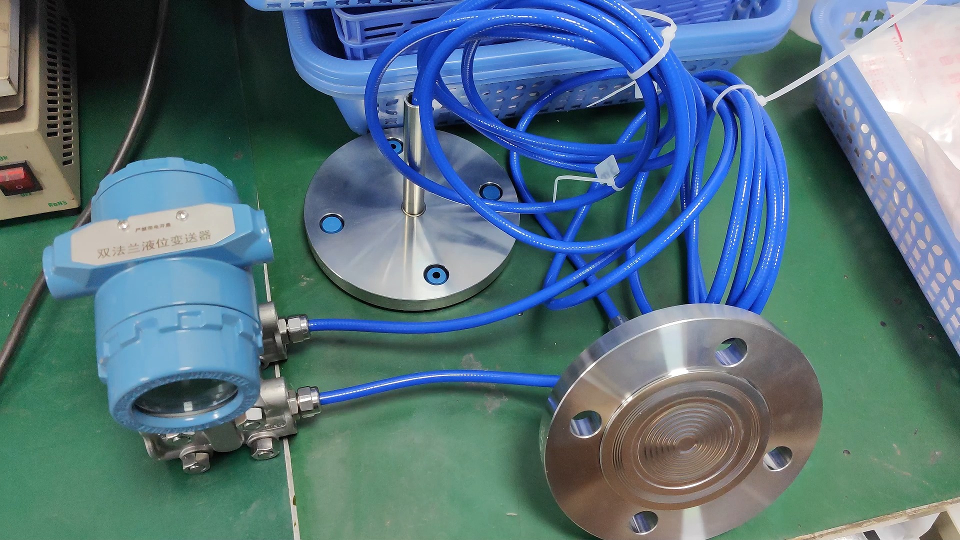 双法兰差压变送器安装注意事项