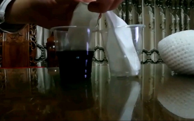 【初中物理】连通器小实验