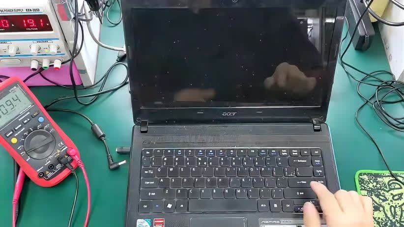 宏碁笔记本在别处多次维修,我把集显改成独显,彻底.