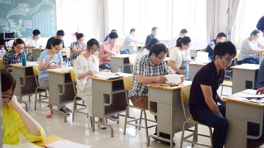 新公务员法今年6月1日实施,想考公务员的考生,这两条新规要注意