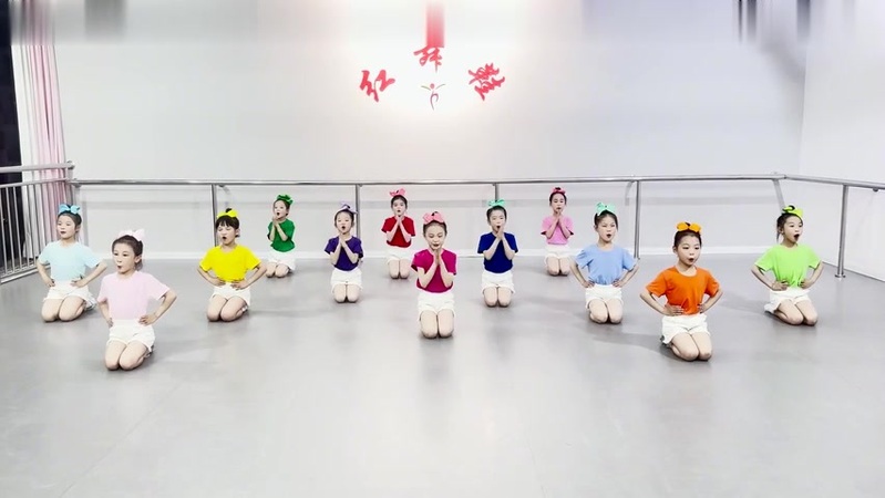 幼儿园六一舞蹈《锄禾日当午》简单易学,动作好看歌曲好听,有完整版