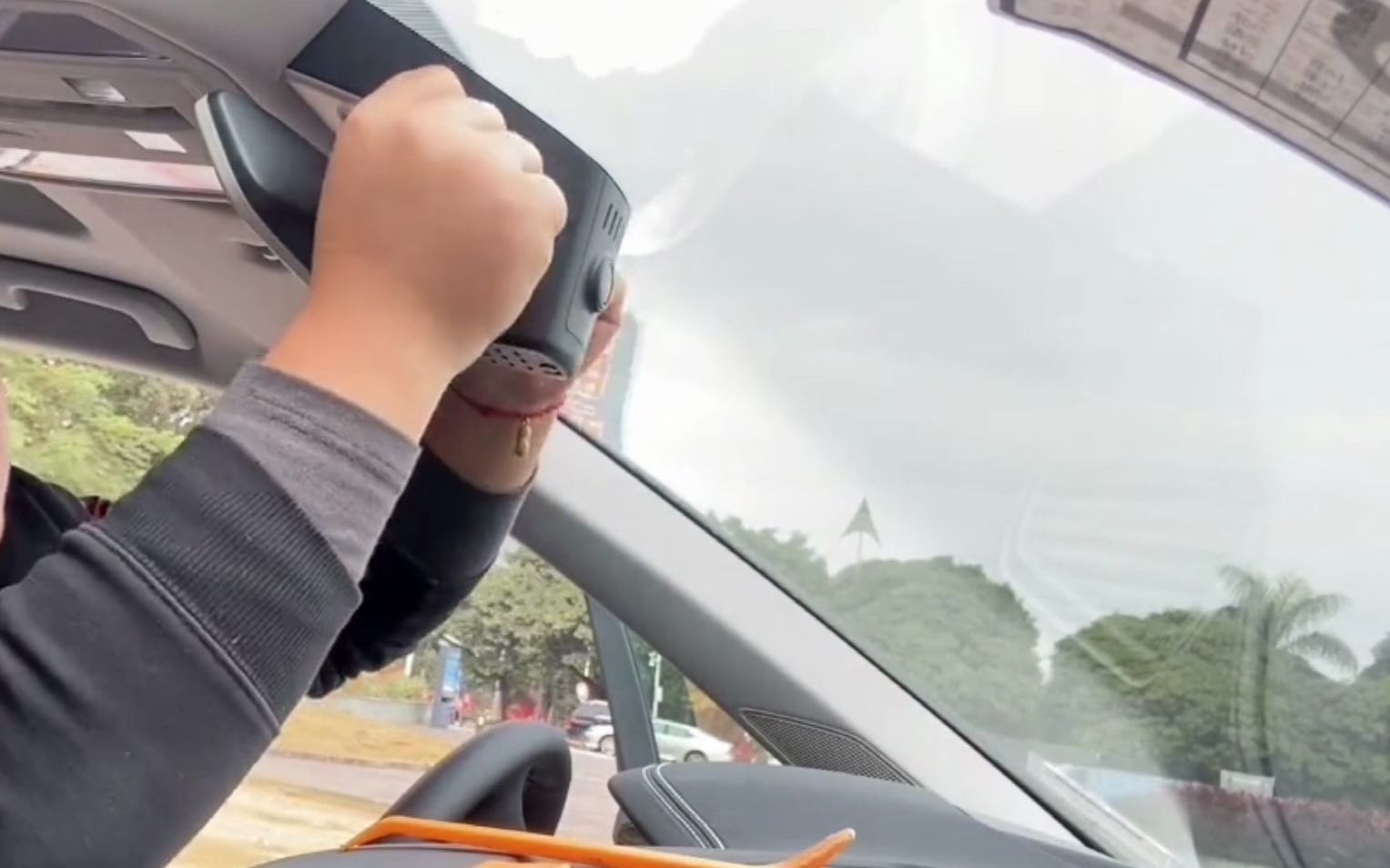 大众途锐专用行车记录仪,原厂插头取电免走线,无损安装教程!索尼夜视...