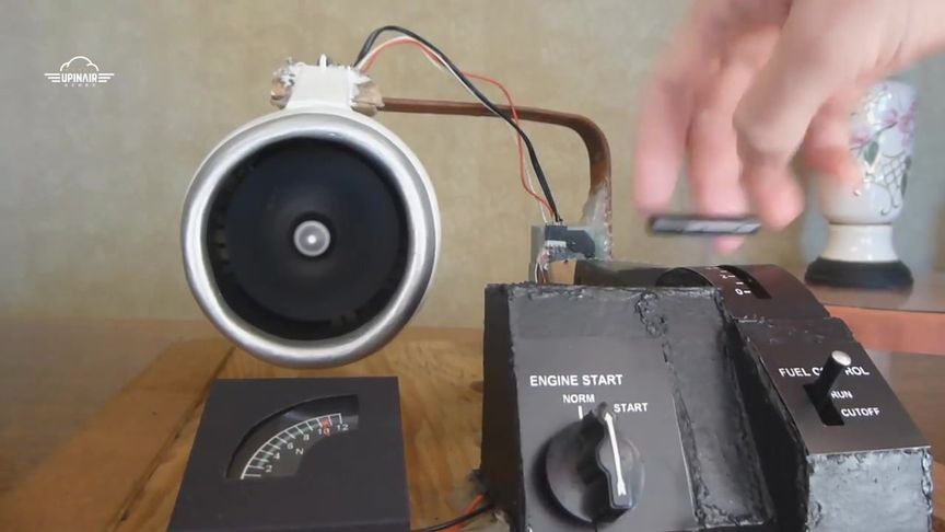 高手在民间,自制飞机发动机模型 当电风扇用真不错