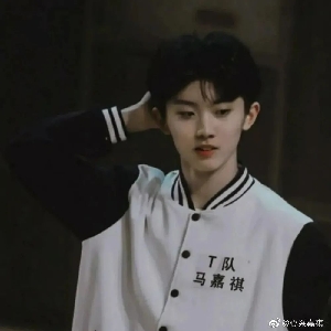 嘉茄的小兔牙 