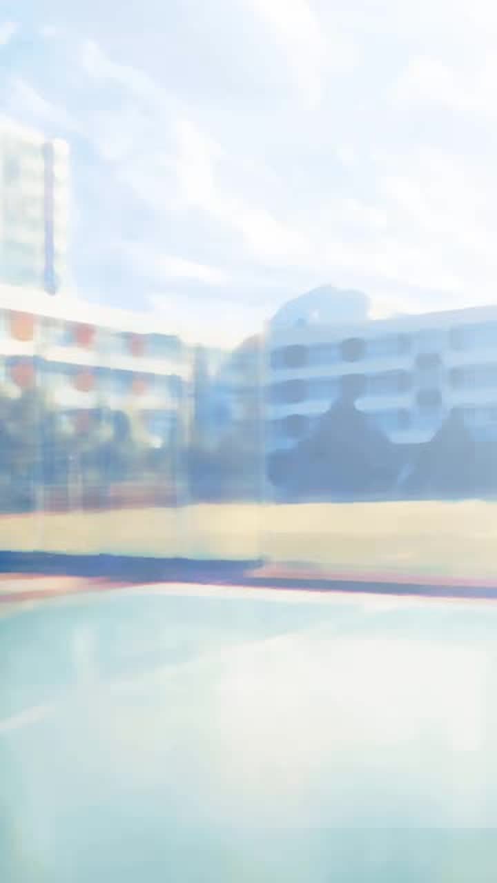 为什么校服要设计的这么丑?