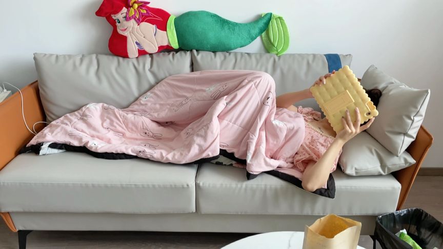 辞职后的生活真的太迷茫每天不是睡觉就是吃上班没人要创业没本钱