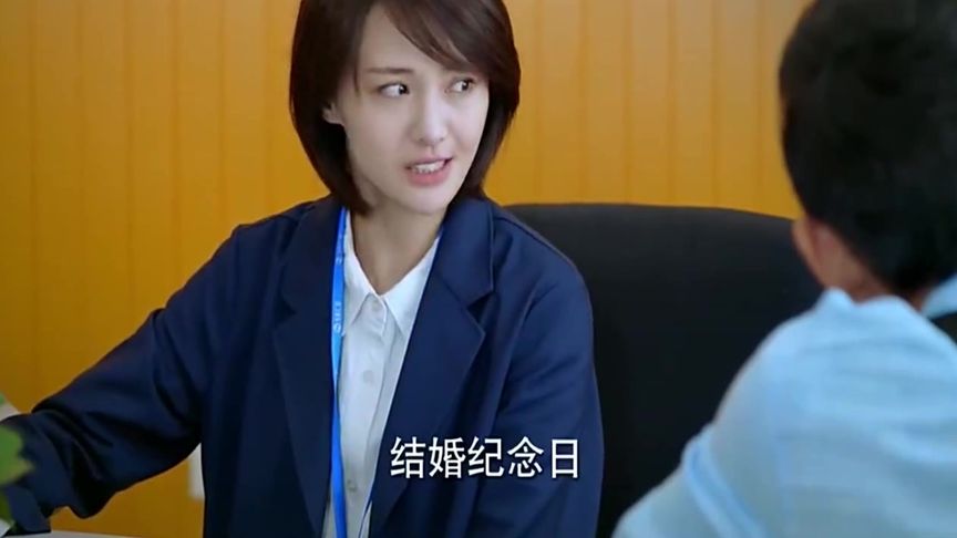 男子去修改银行卡密码,没想到柜员竟然知道旧密码,结局甜太甜了