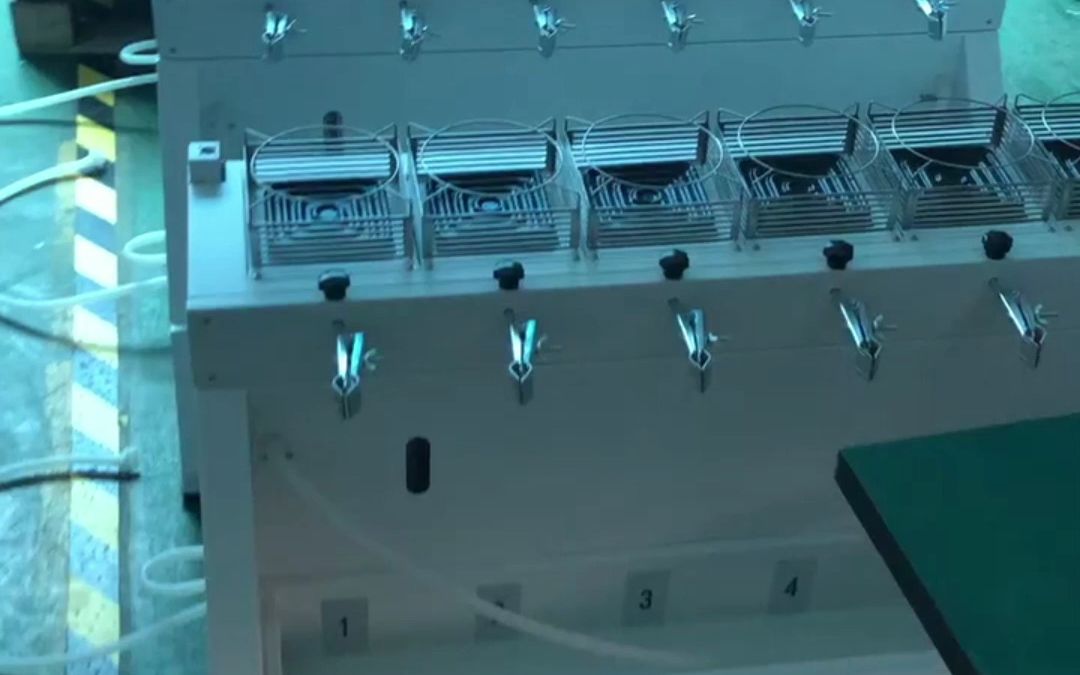 一体化蒸馏仪工厂实拍