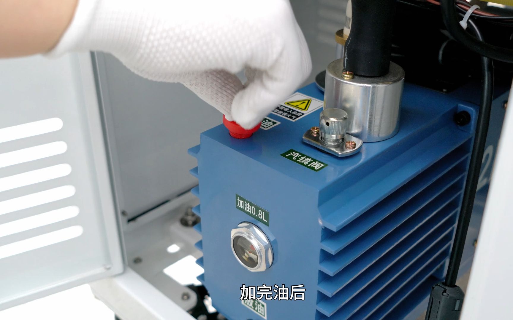 氯离子扩散系数电通量试验操作视频