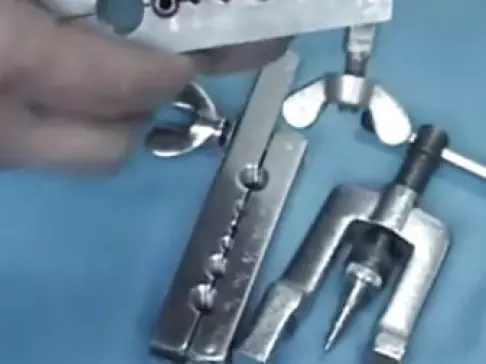 冰箱扩管工具使用方法1