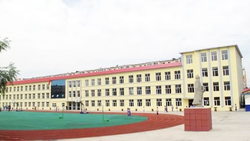 农村学校危机:学生越来越少,老师纷纷进城,农村教育何去何从?