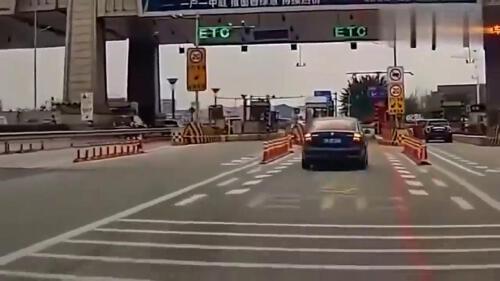 行车记录仪:那是我的ETC,你蹭了就跑,那我该怎么办?