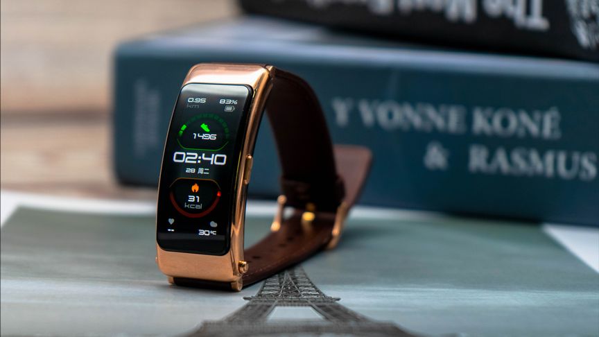 华为手环B6体验:智能手环秒变蓝牙耳机