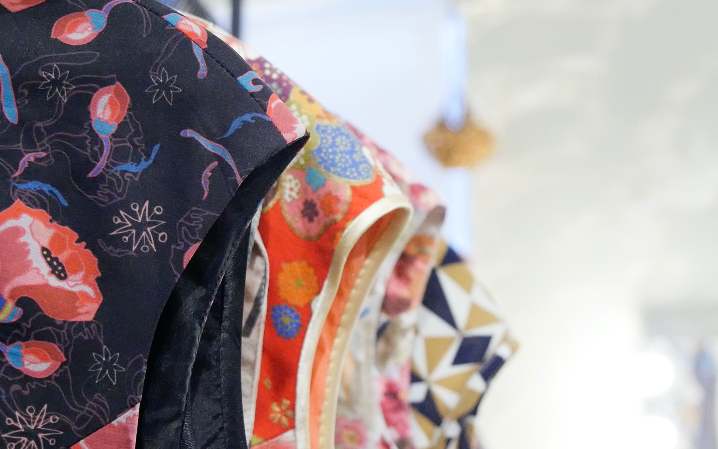 嫣裳记|香港第一家旗袍租借店,年轻老板的复古情怀