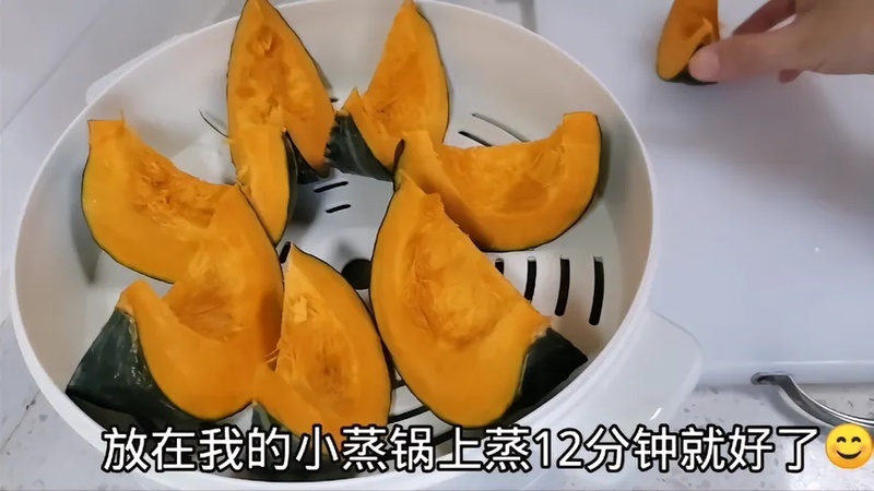 最近入手的这些厨房小家电,每样都好喜欢,今天做的肉蒸面,好吃