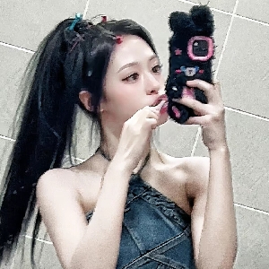 今天也困困嘟Zzz 