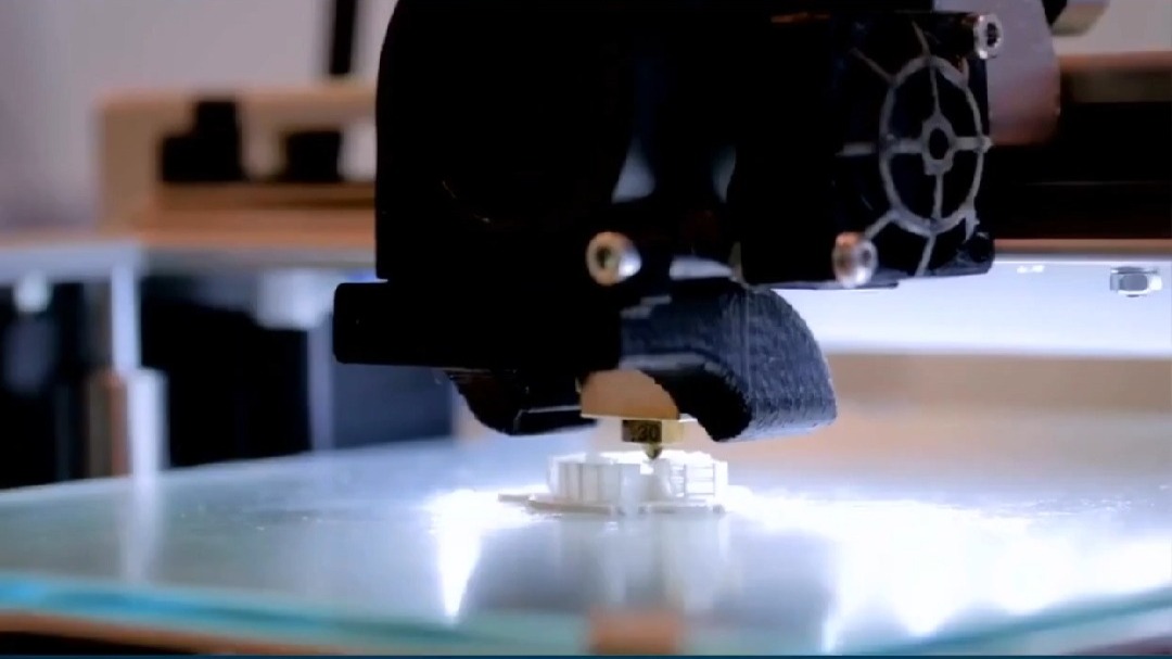 3D打印产业高速增长!全球季度销量破百万!消费级市场潜力巨大