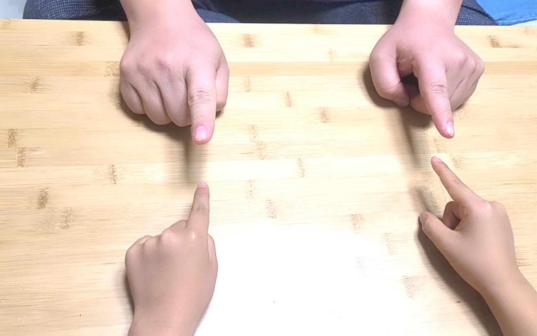 【亲子游戏】简单有趣的手指游戏,随时随地玩起来!